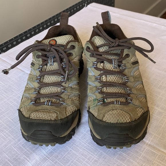 Merrell | Shoes | Merrell Womens Moab Hiking Shoe Vibram Dusty Olive ...